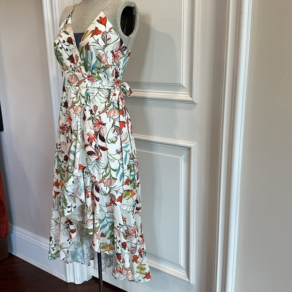 essue | Dresses | Essue Floral Wrap Sundress White Floral Dress Floral ...